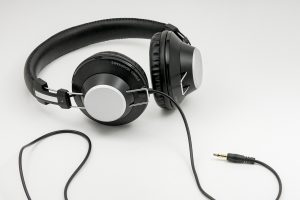 The 10 Best Lightweight Headphones (Reviewed & Compared in 2022)